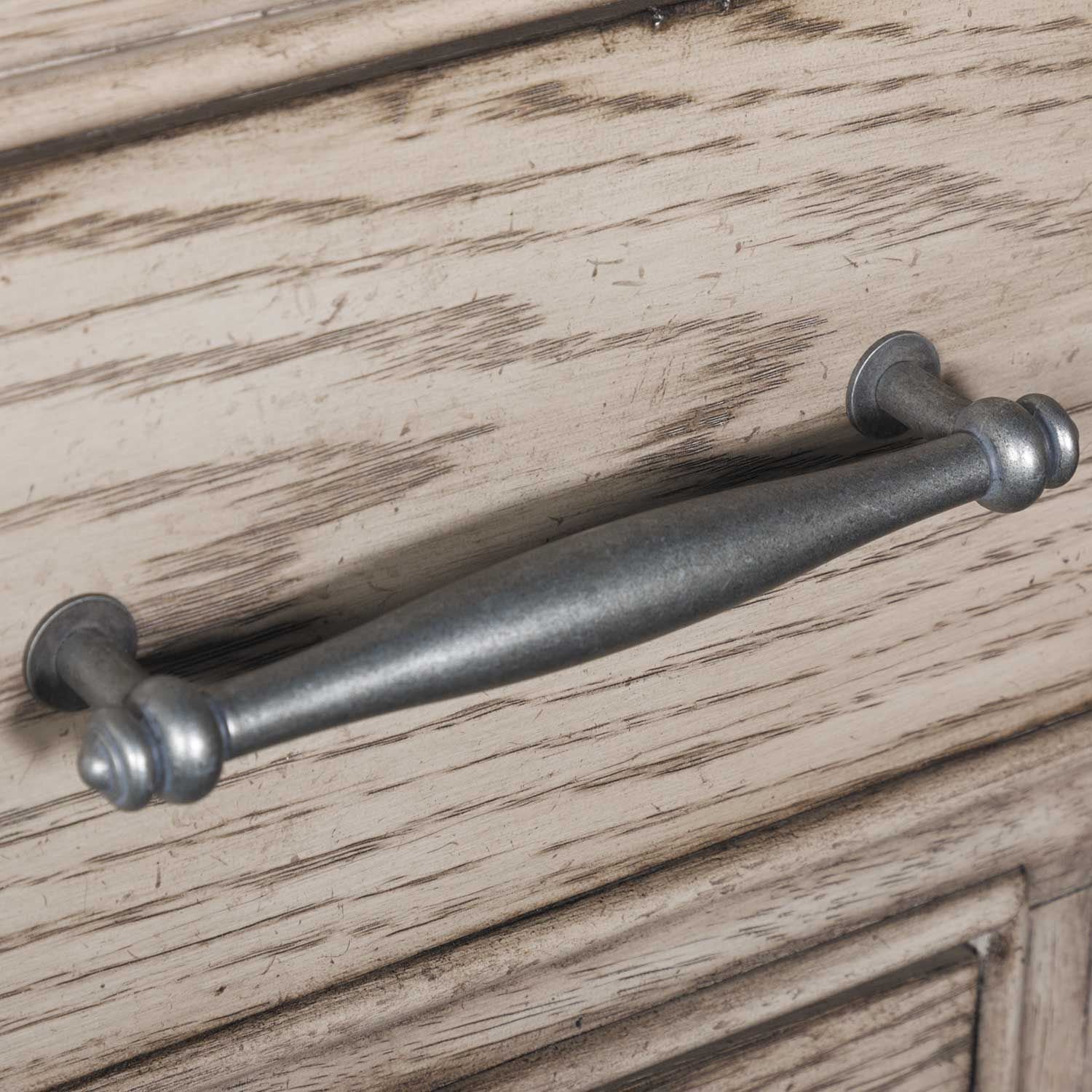 Madison Ridge 14 Drawers Master Chest | 91127 | AFW.com