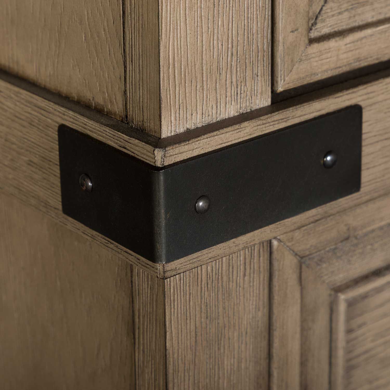 Forge Gentleman's Chest | FG-GCH | AFW.com