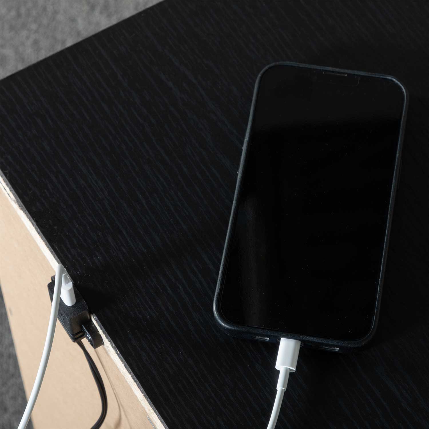 Danziar Nightstand - Ashley Furniture | AFW.com